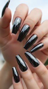 10 Gothic Summer Nails - Home Decor | DIY | Recipes | Fashion